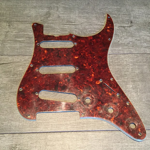 Fender Tortoise Pickguard for a 1963/1964 Stratocaster | Reverb Canada