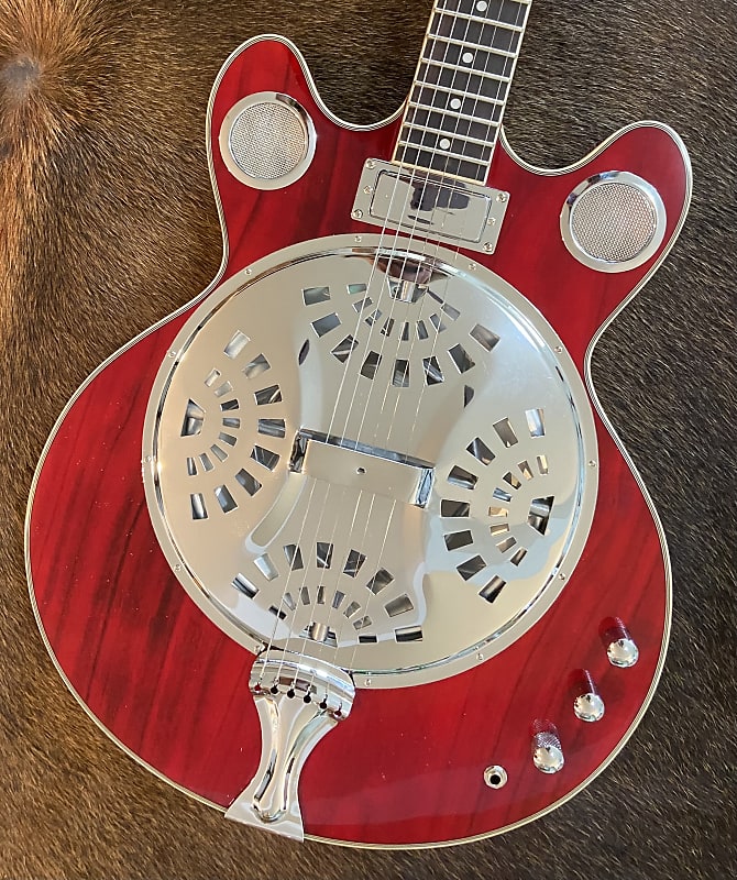 Firefly Resonator Red | Reverb