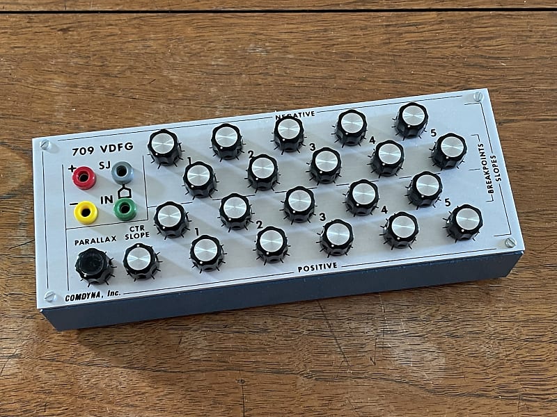 Comdyna 709 VDFG Variable Diode Function Generator Analog | Reverb