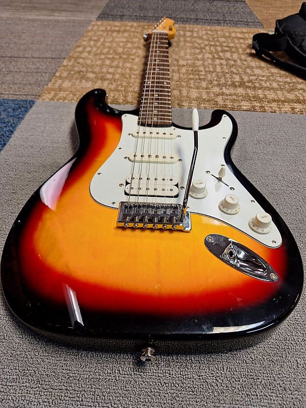 Crate “Electra” Strat SSH w/ Gigbag & Strap | Reverb