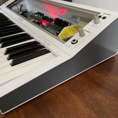 Waldorf kb37 37-Key Eurorack Keyboard | Reverb Canada