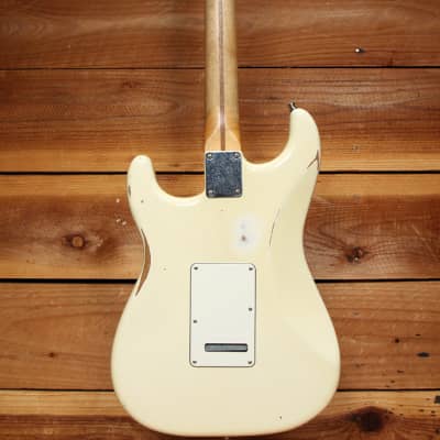 FENDER ROAD WORN PLAYER SERIES STRATOCASTER Olympic White | Reverb