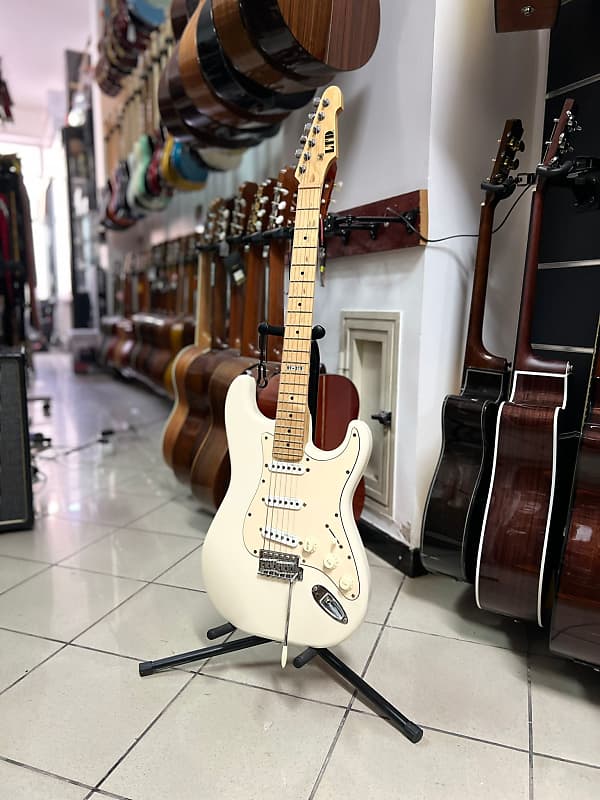 ESP LTD st-213 stratocaster | Reverb