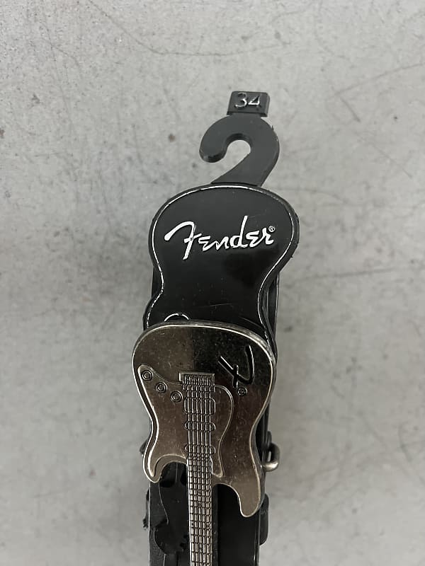 Fender Stratocaster Belt 2009 - Black and chrome | Reverb