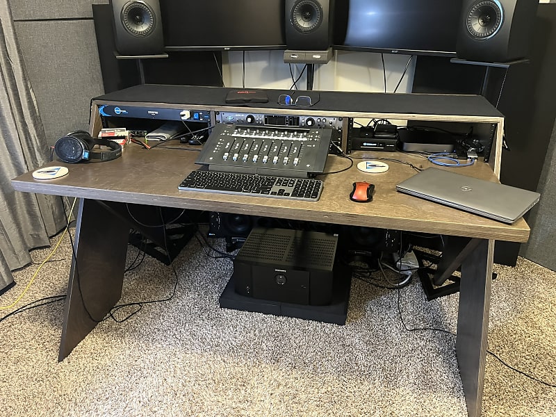 Output (now De-Fi) Platform Studio Desk - Kodiak Brown | Reverb