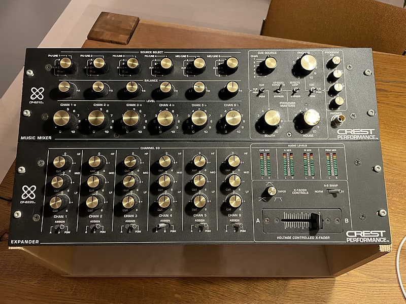 Crest Performance CP6210 + CP6220 | Reverb