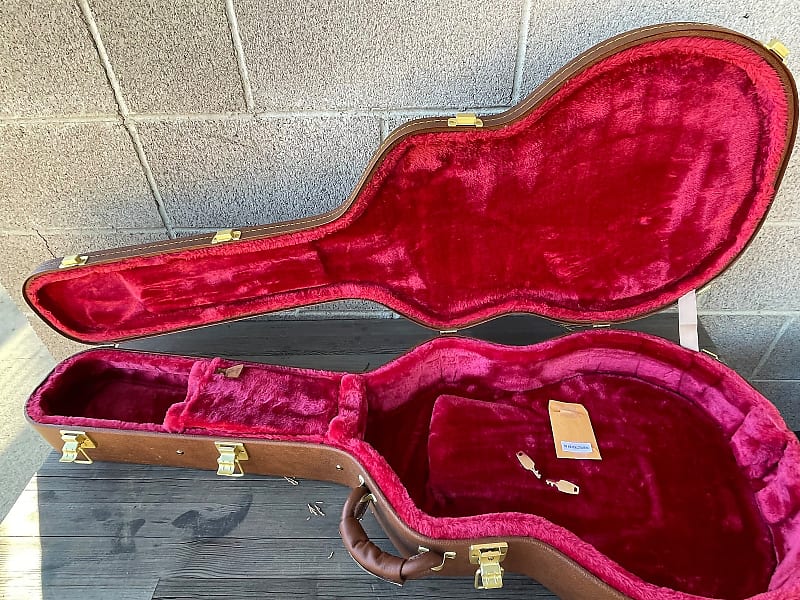 Gibson 335 Case 2022 Brown | Reverb