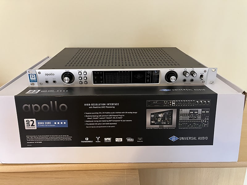 Universal Audio Apollo Quad Thunderbolt & Firewire SilverFace | Reverb