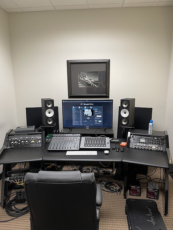 Studio Desk Pro Line Classic 2019 Black | Reverb