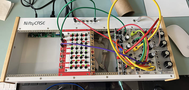 Cre8audio Nifty Case White | Reverb