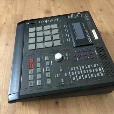 Akai MPC-3000 Limited Edition | Reverb