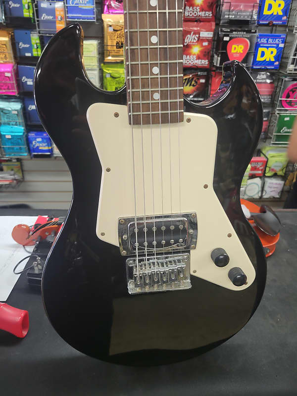 First Act AL223 Adam Levine Signature (FREE Shipping!) | Reverb