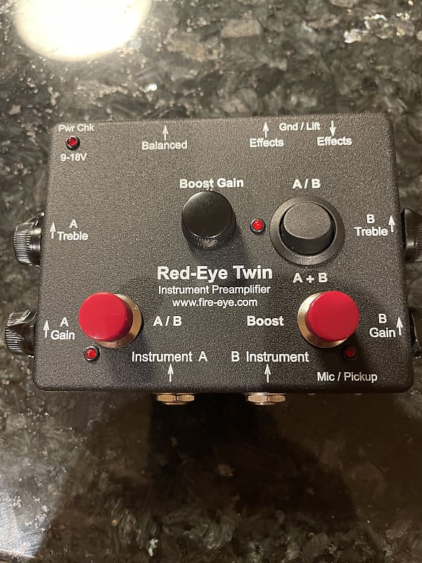 Fire-Eye Red Eye Twin Preamp 2023 | Reverb UK