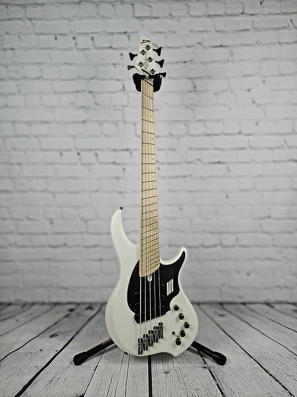 Dingwall NG3 Nolly 5 String Nolly Bass Guitar Ducati White | Reverb