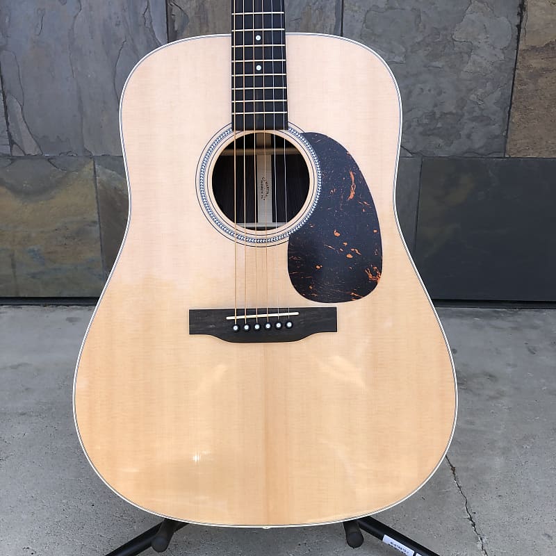 Martin D-16E (2017 - 2024) | Reverb