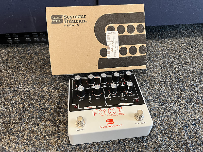 Seymour Duncan FOOZ - Analog Fuzz Synthesizer | Reverb Canada