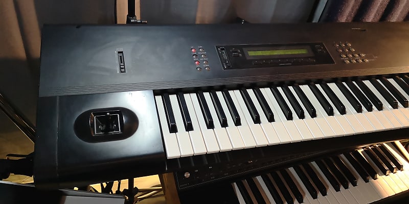 Korg M1 61 | Workstation + Synthonia Libraries | Reverb