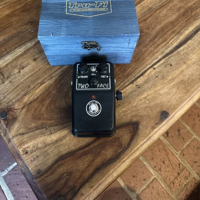 Tru-Fi Two Face Fuzz - Black | Reverb