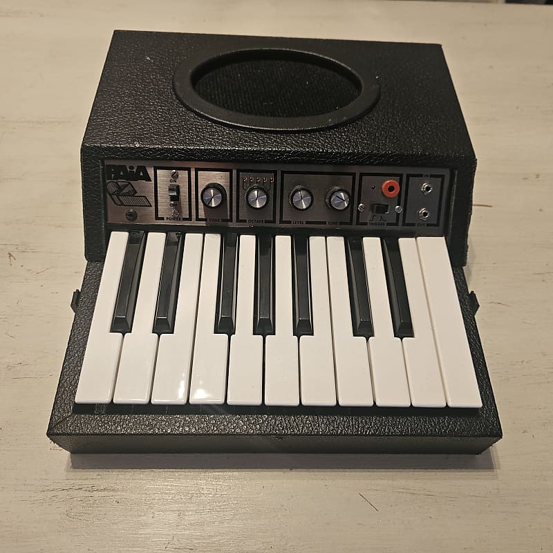 Paia Piano Mini Organ Synth 3760 | Reverb