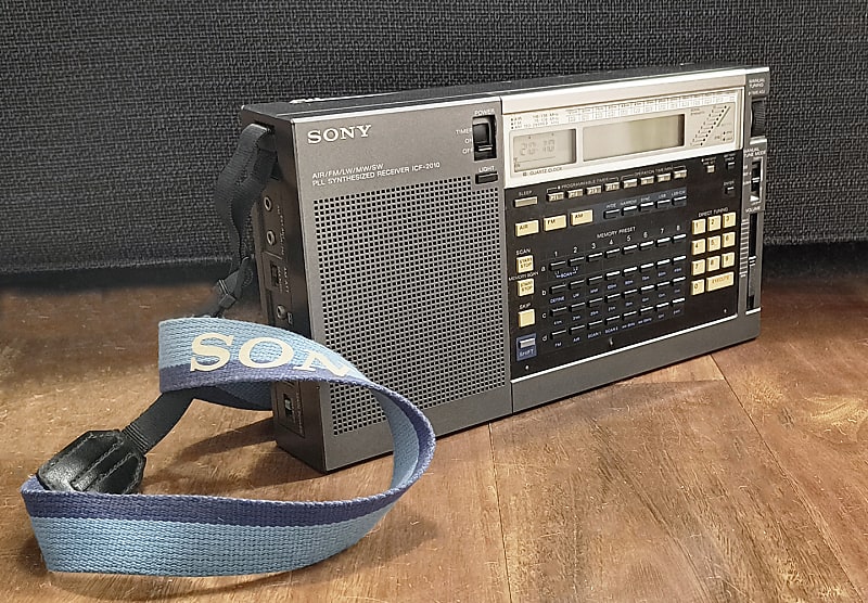 Vintage Sony ICF-2010 Multiband Radio | Reverb
