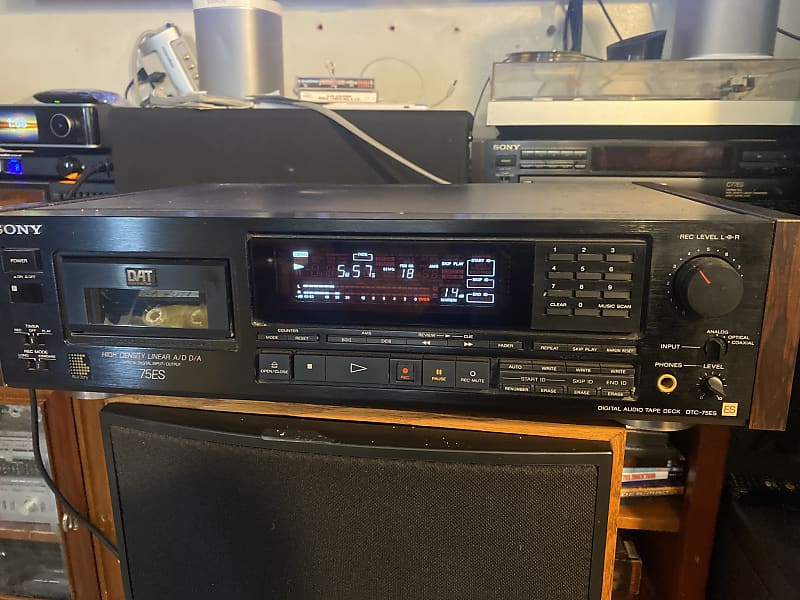 Dat player sony 75 es | Reverb