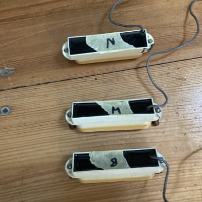 Fenix Young Chang Strat Stratocaster Guitar Noiseless | Reverb UK