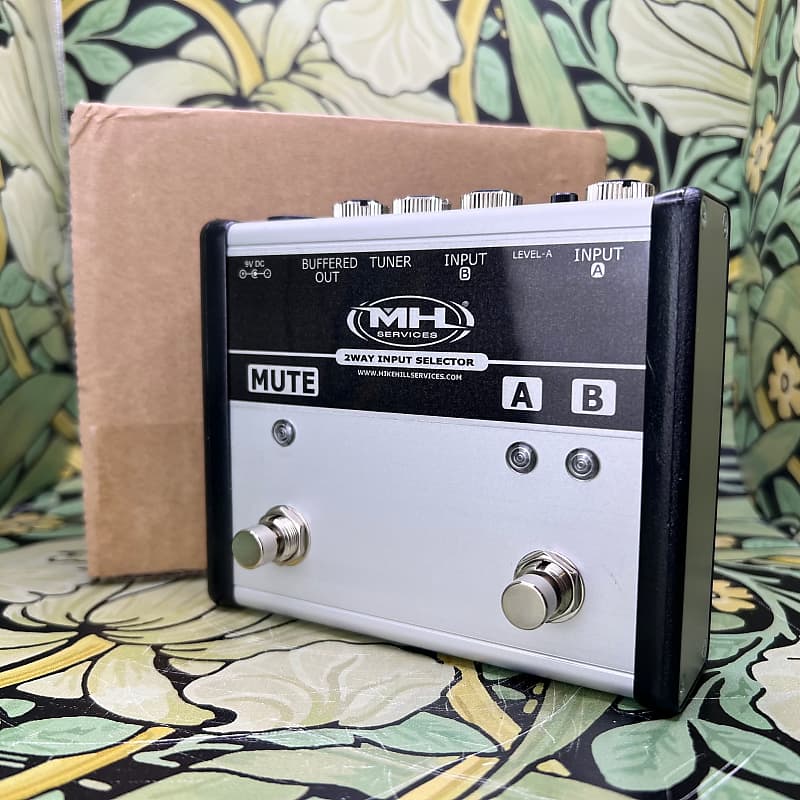 Mike Hill Services 2-way Input Selector | Reverb