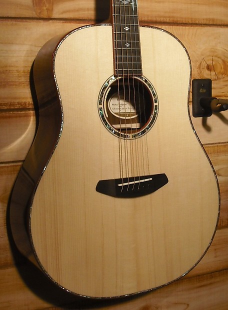 Breedlove® Exotic Flatpicker Acoustic Electric Guitar | Reverb