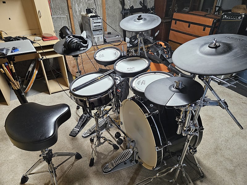 ROLAND - CUSTOMIZED ELECTRONIC DRUM SET | Reverb