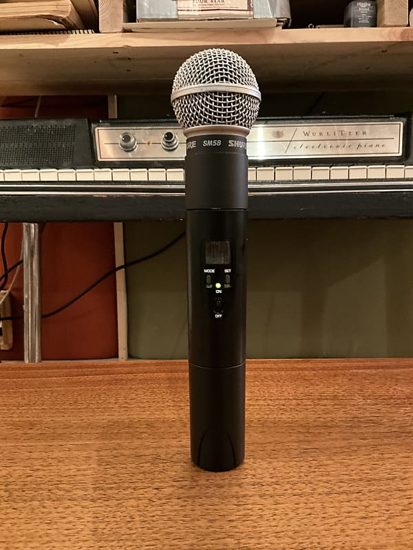 Shure ULX2-M1 Wireless Microphone 662-698 MHz | Reverb