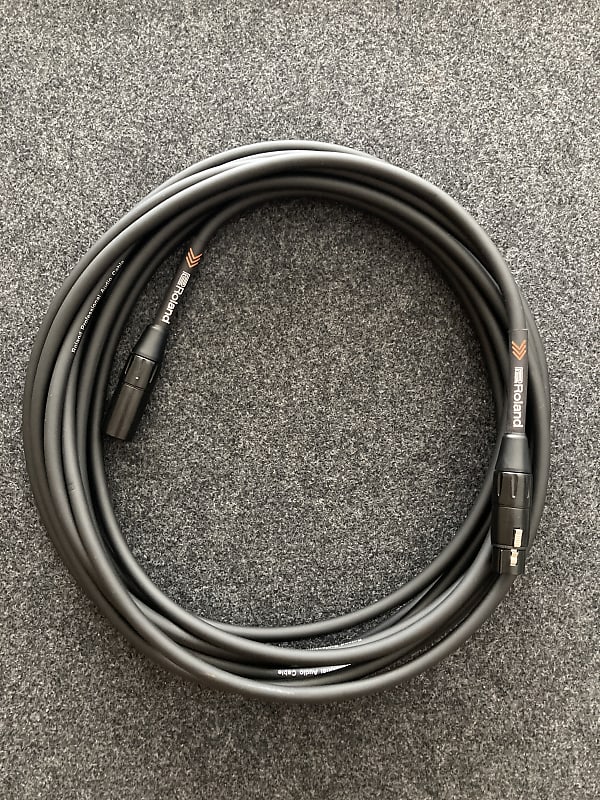 Roland Black Series XLR Microphone Cable 25 ft. Black | Reverb