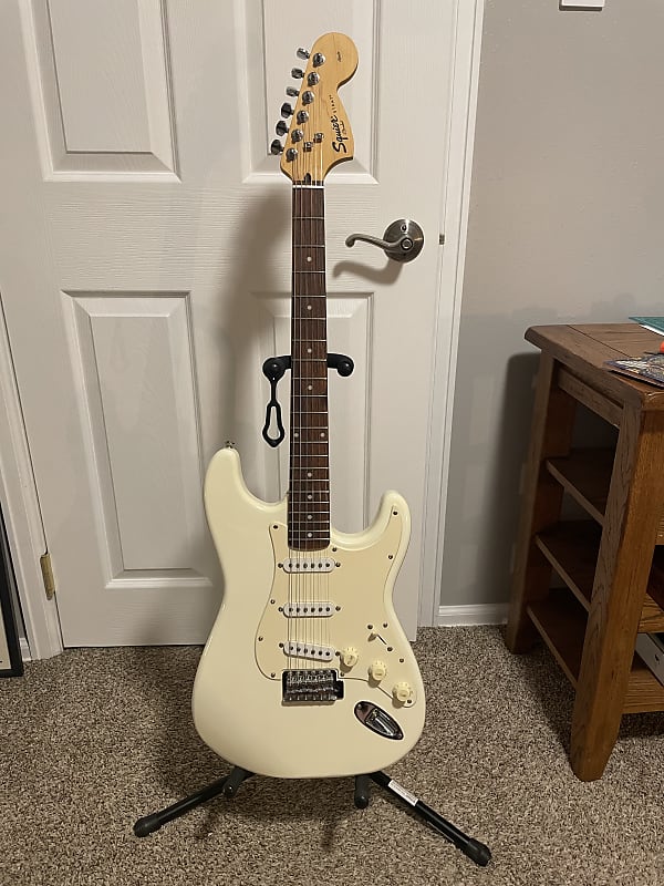 Squier 20th Anniversary Affinity Stratocaster 2002 - Olympic | Reverb