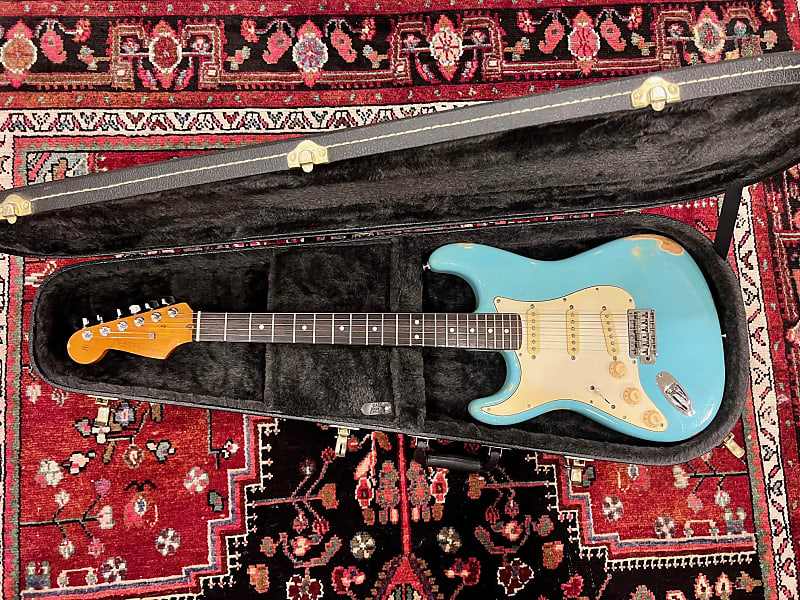 Reliced Fender Highway One Stratocaster Left-Handed | Reverb Canada