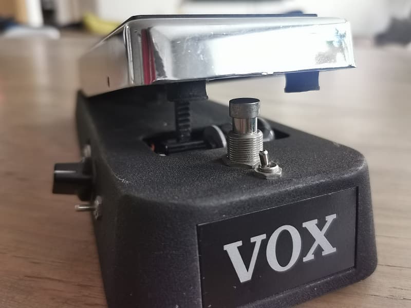 Keeley Vox V847A Wah with Mello Wah Mod 2010s - Black and | Reverb