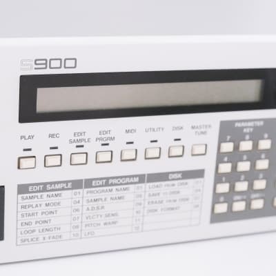 Akai S900 Vintage Sampler 1986 - Analog / Digital Hybrid - | Reverb