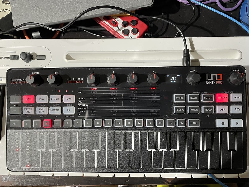 IK Multimedia UNO Synth Pro Desktop 32-Key Analog Synthesizer | Reverb