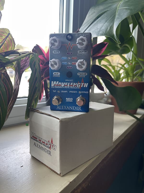 Alexander Pedals Wavelength High Bandwidth Digital | Reverb UK