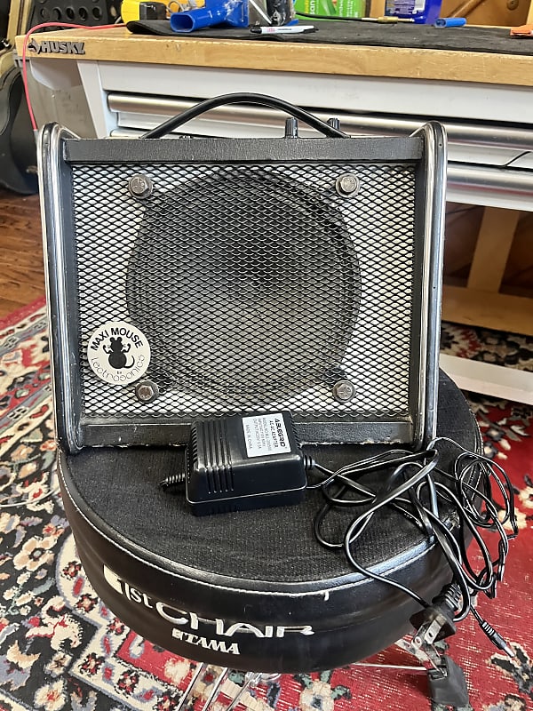 Lectrosonics Maxi Mouse 1x8 solid state guitar amp | Reverb