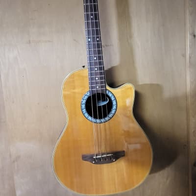 Beautiful Ovation Celebrity Deluxe CC257 Natural 2001 w/Case | Reverb