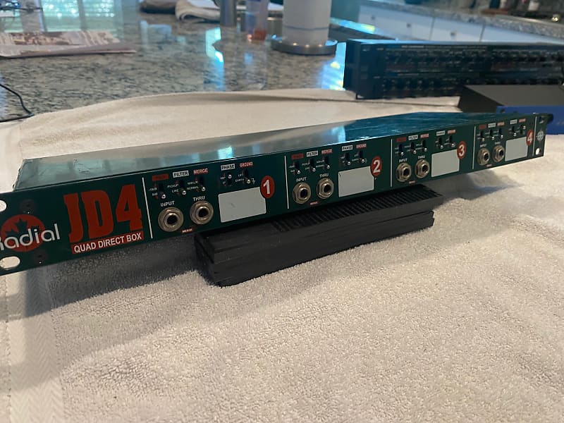 Radial JD4 passive Quad rack mount direct box mid 90's | Reverb
