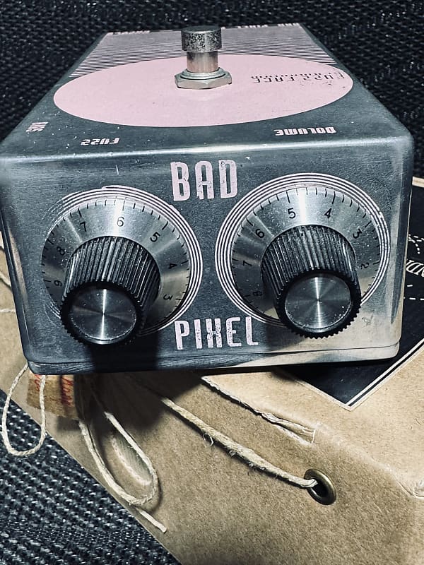 Bad Pixel Pink Face Fuzz | Reverb