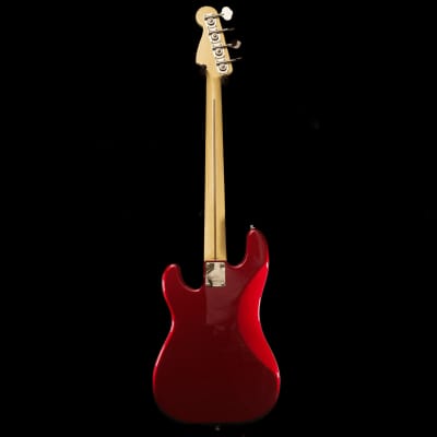 Fender Donald Duck Dunn P Bass 1998 MIJ Guitar in Apple Red, | Reverb