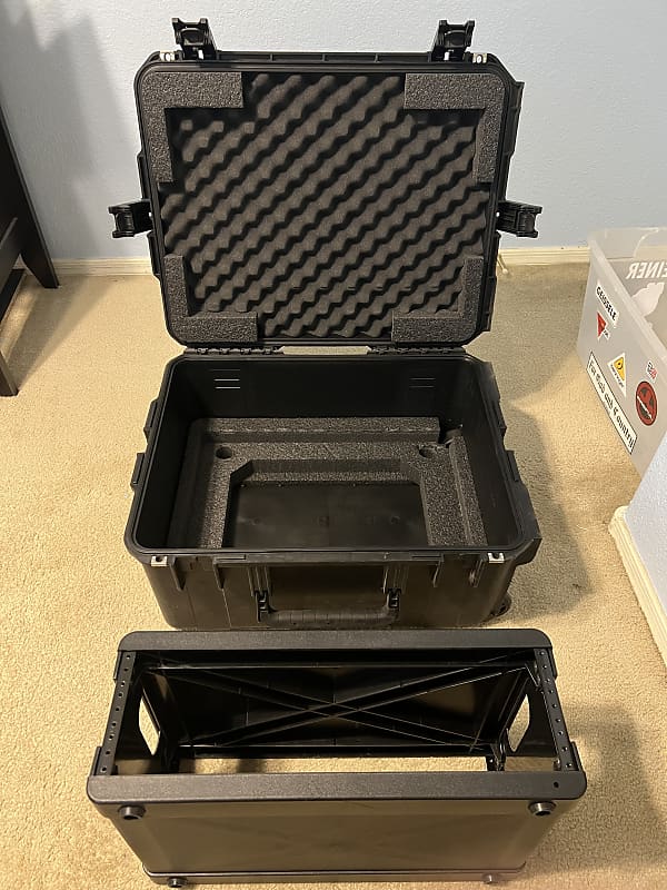 SKB SKB iSeries 3U Injection Molded 13” Fly Rack 2010s | Reverb