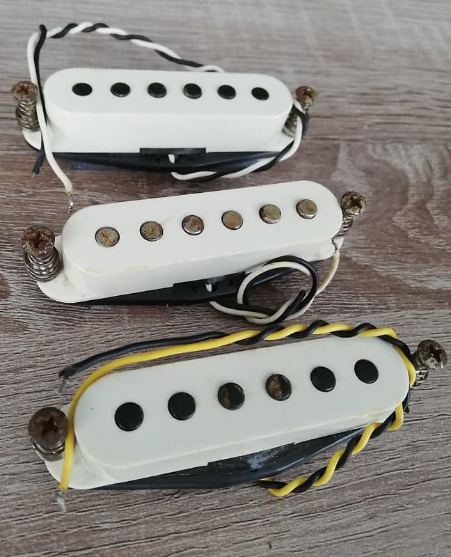 1989 USA Squier Stratocaster SSS Pickup Set + White | Reverb España