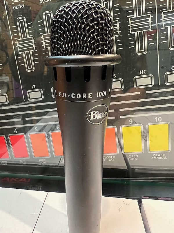 Blue Microphones Encore100 Dynamic Vocal Microphone (San | Reverb