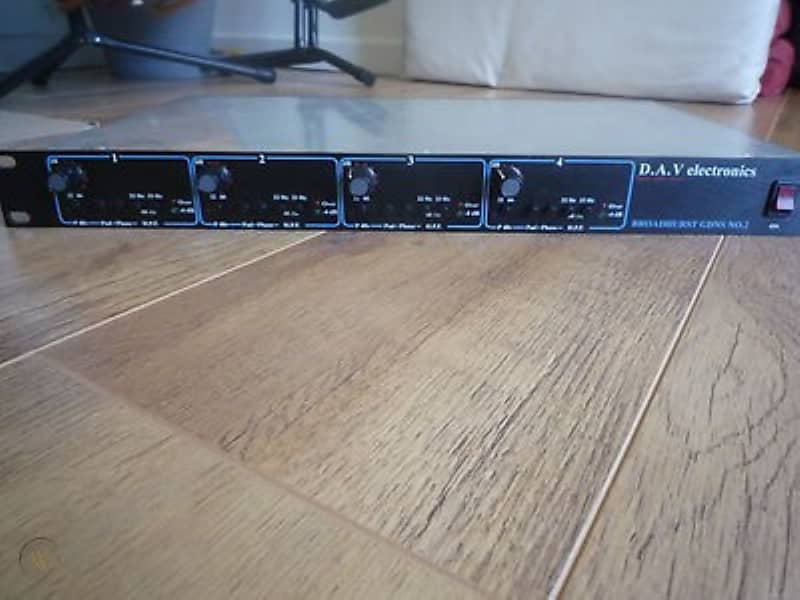 DAV Electronics BG2 2015 | Reverb