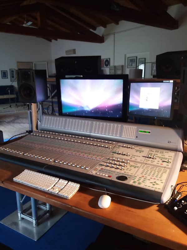 Digidesign Icon D Command 2012 - Gray | Reverb