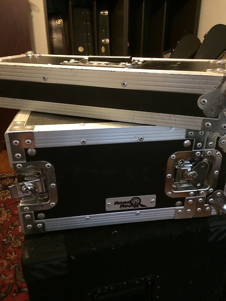 Road Ready 4 Space Rack Case Black | Reverb