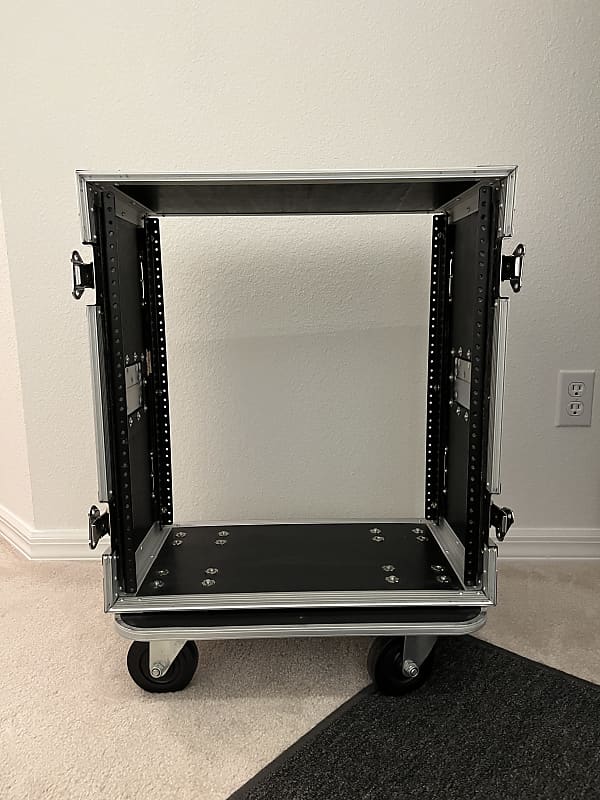 Unknown 12U Effects Rack 2012 | Reverb