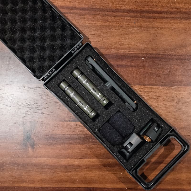 Behringer C-4 Small Diaphragm Condenser Microphone Pair | Reverb